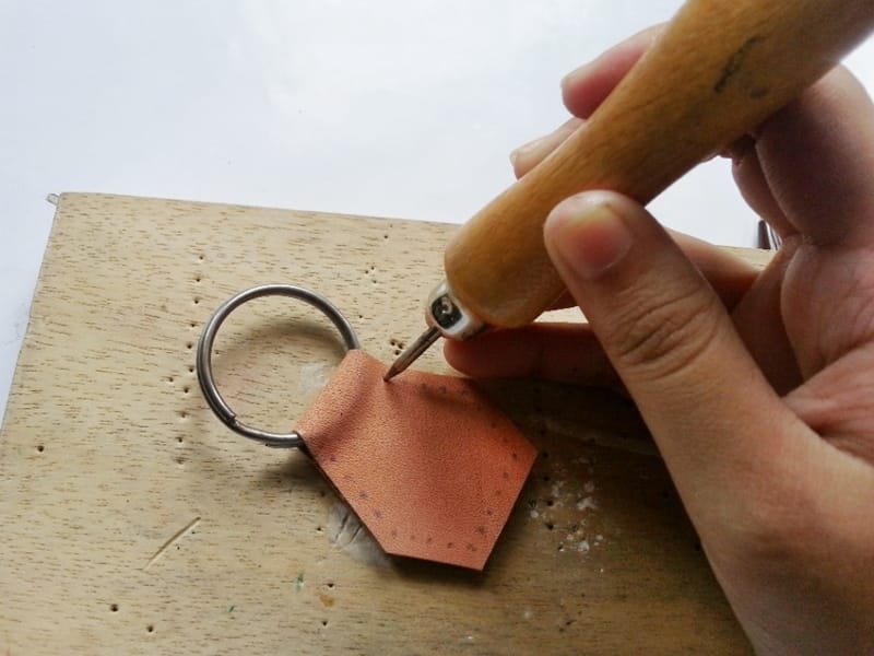 Create Simple Leather Key-fob | The Craftaholic Witch