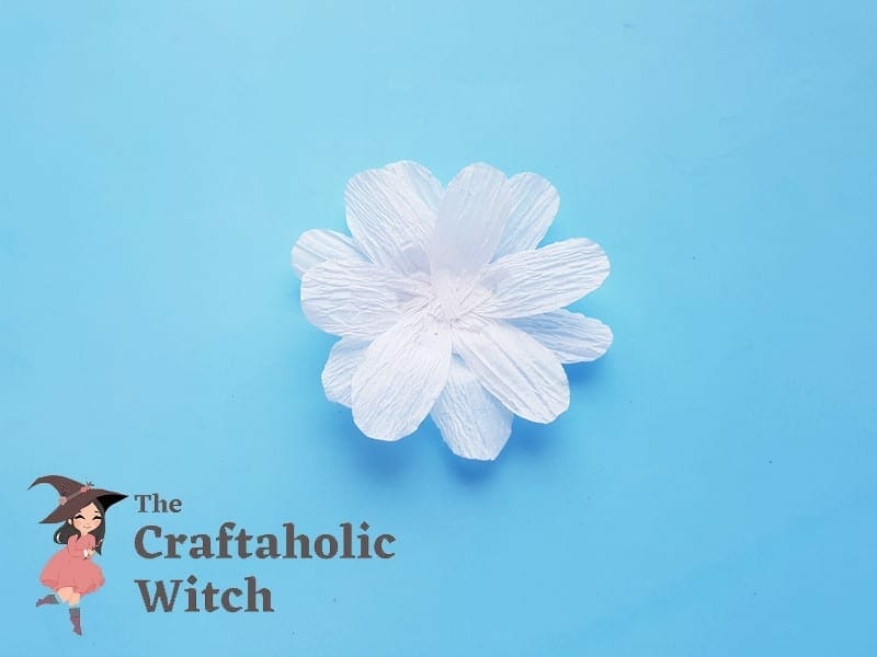 How to Make Paper Daisy Flowers (Free Printable Template)