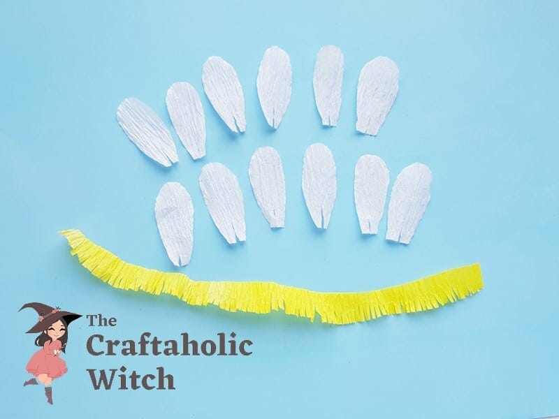 How to Make Paper Daisy Flowers (Free Printable Template)